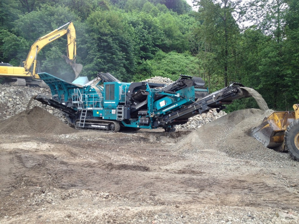 Trakpactor 320/SR Pre Screen – Emerald Equipment Systems Inc